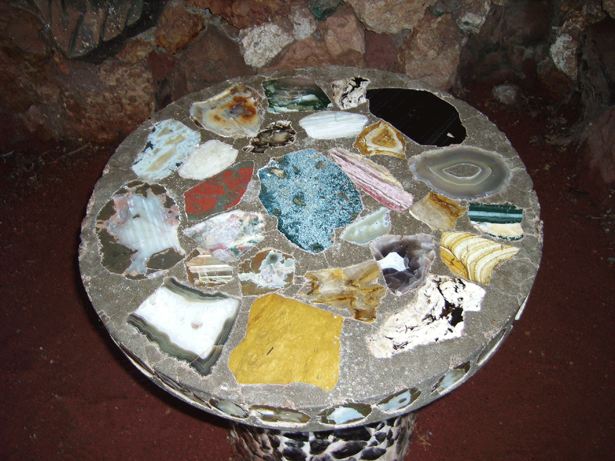 rock-table – Shanna Hatfield